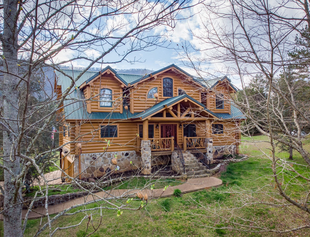 Designing and Building Your Timber Frame Home | The Hardwood Mall